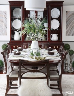 Beautiful, Natural Table Setting for Spring - Setting For Four Interiors