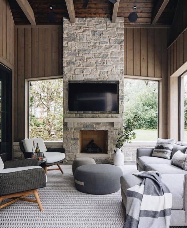 How To Arrange Furniture In A Rectangular Living Room - Setting For ...